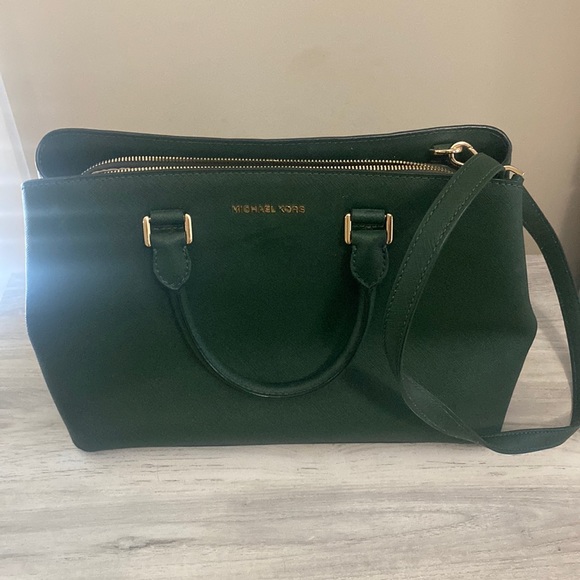 Michael Kors | Bags | Michael Kors Bag With Removable Strap | Poshmark